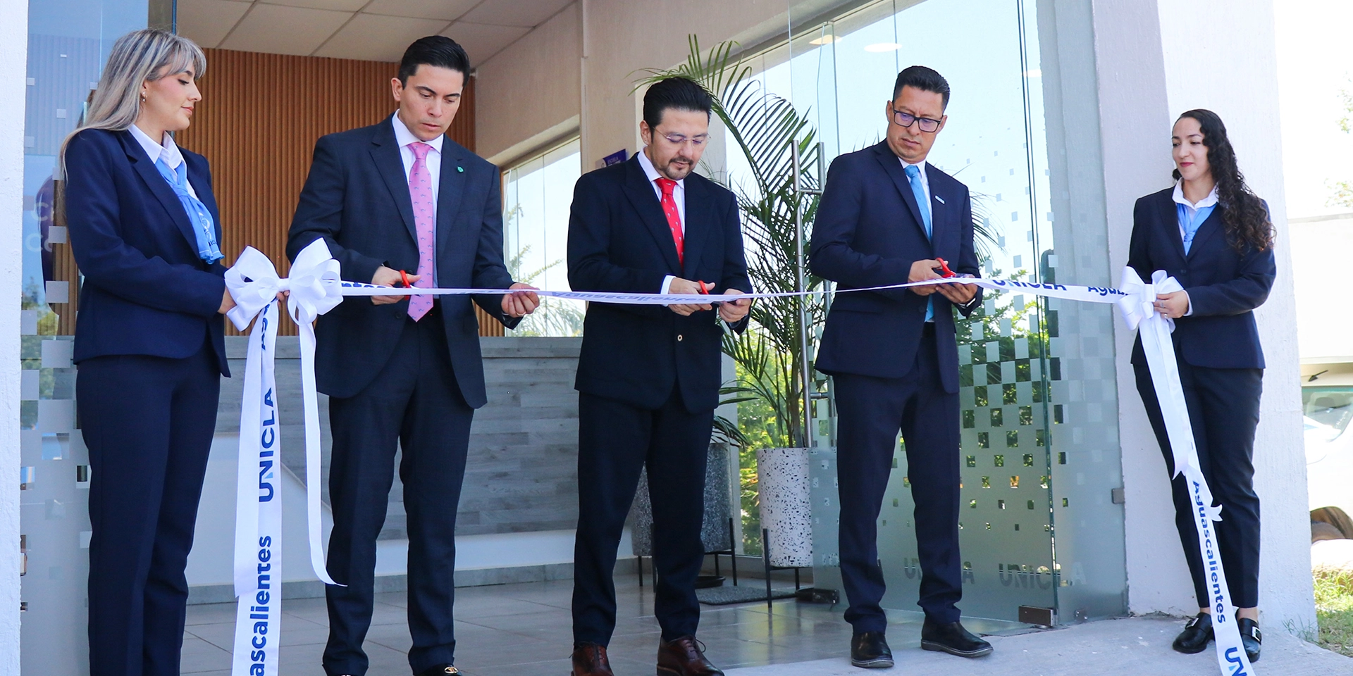 Un sueño que se convierte en historia: UNICLA inaugura su plantel ...